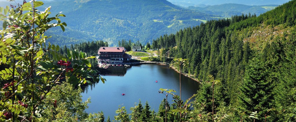 Urlaub in Baiersbronn im Schwarzwald - Hotel Sonnenhalde Urlaub in Baiersbronn im Schwarzwald - Hotel Sonnenhalde